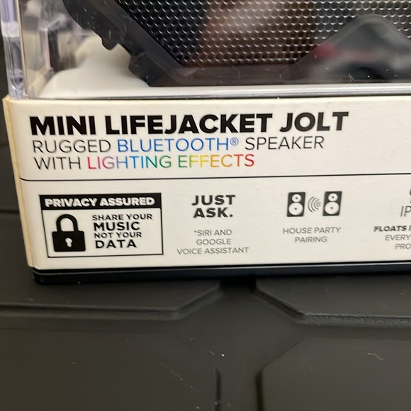 Altec Lansing | Portable Audio & Video | Altec Lansing Mini Lifejacket Jolt With Lights Speaker ...